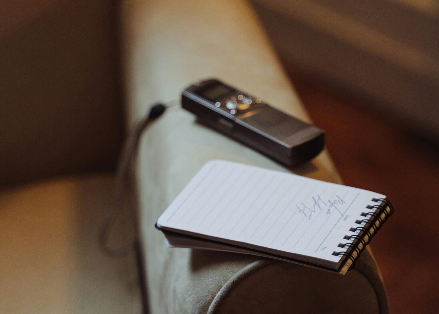 Looking for an Easy Way to Transcribe Audio Files into Text? - EKHOS AI